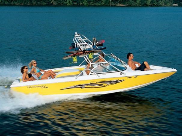 New Boats for 2005: Waterski / Wakeboard Boats - boats.com