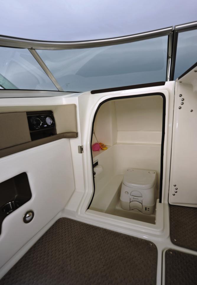 Hear the Hush: Sea Ray 250 SLX With Quiet Ride Technology - boats.com